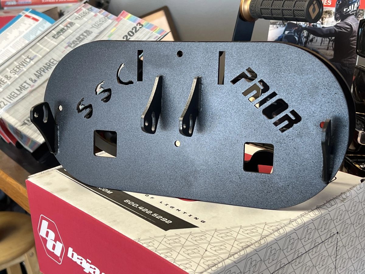 PRE RUSHMORE ROAD GLIDE LP4 BRACKET