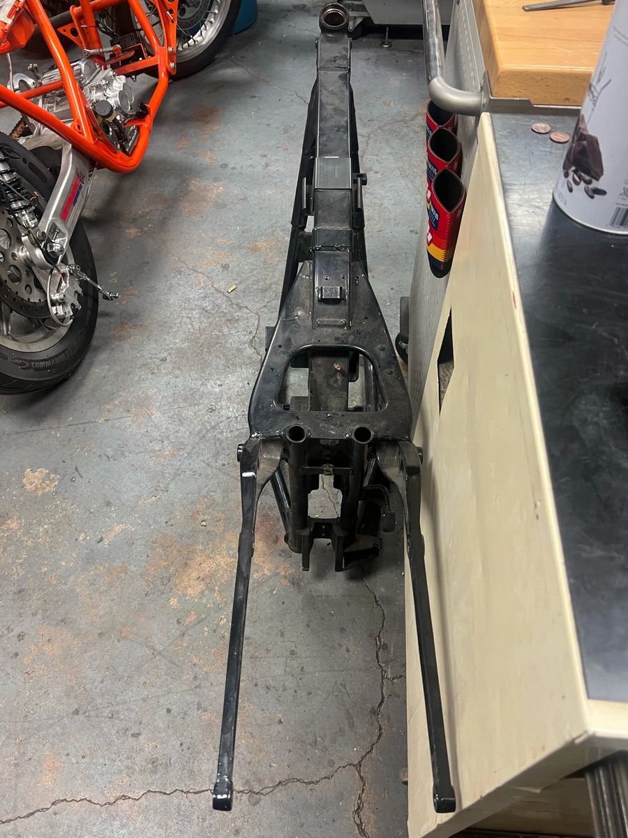 2000 Dyna FXDL Frame