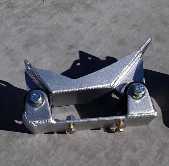 Transmission mount retaining bolts sheared off | Tacoma World