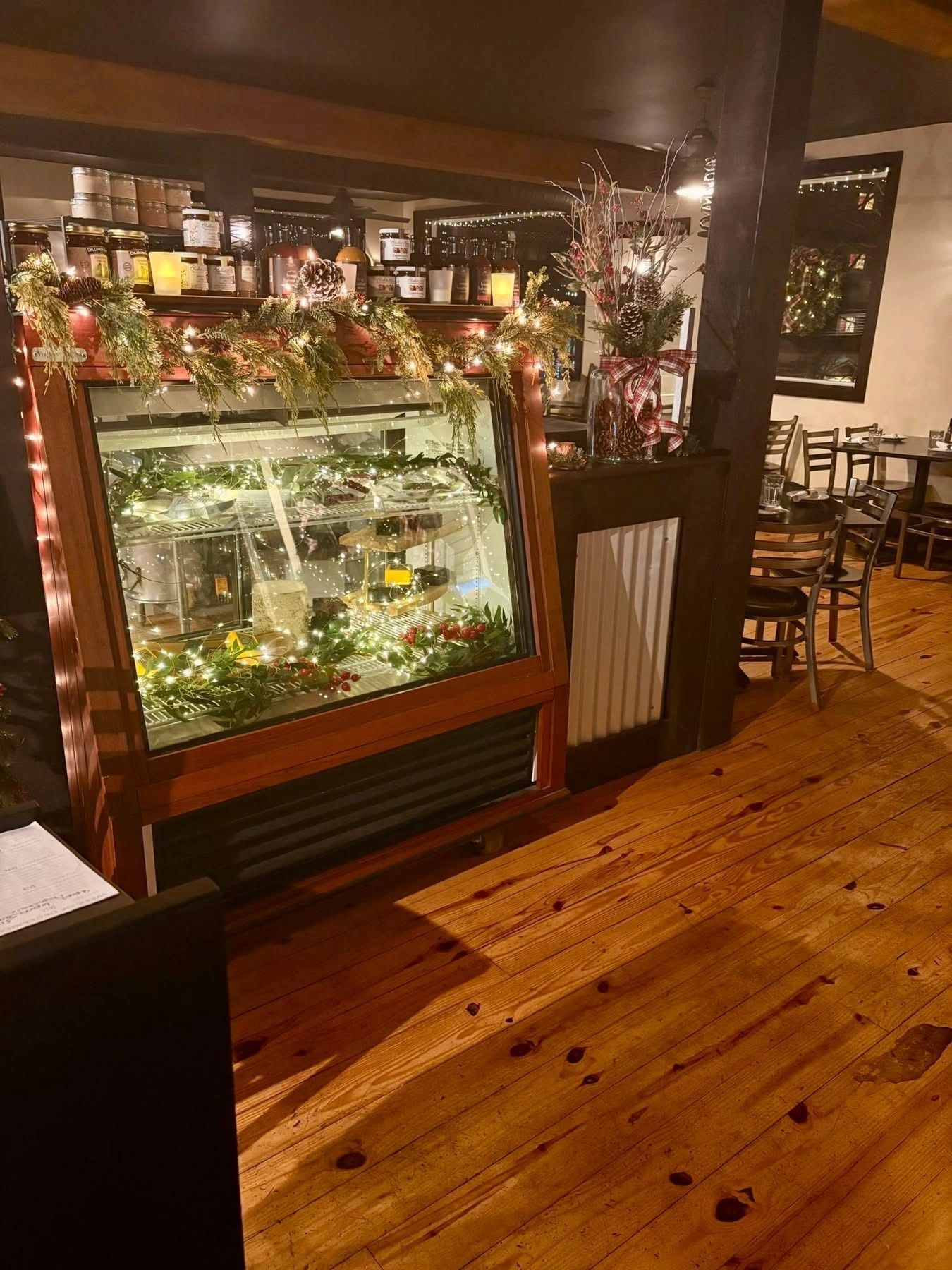 Taste Authentic American Cuisine at 19 South Main