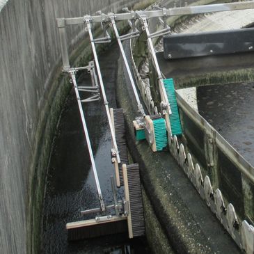 Clarifier Brush System - Ford Hall Company, Inc.