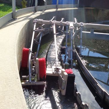 Clarifier Brush System - Ford Hall Company, Inc.