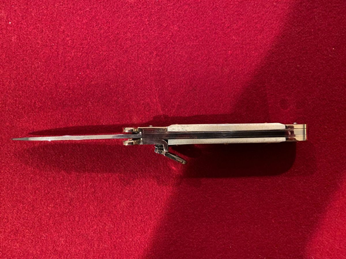 Hubertus Solingen Leverlock Johnny Cade 11cm Shell