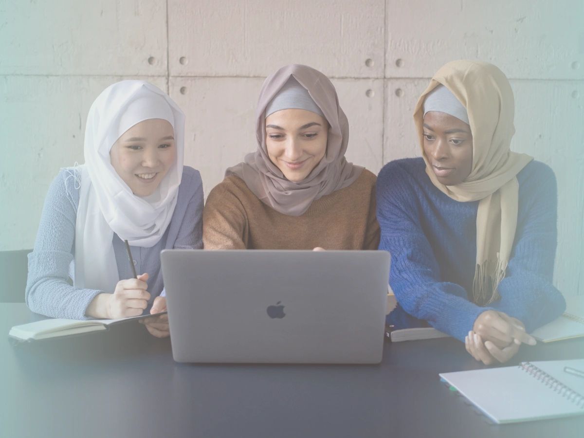 How Do Midwives Make Change?