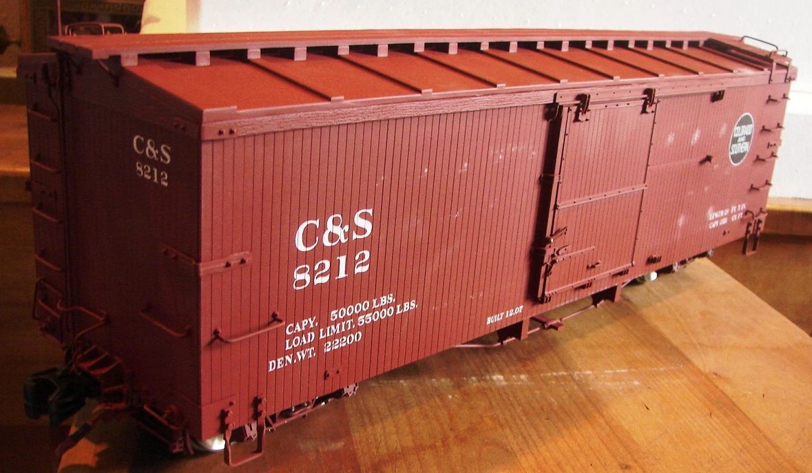 C&S Box cars 8268 or 8212