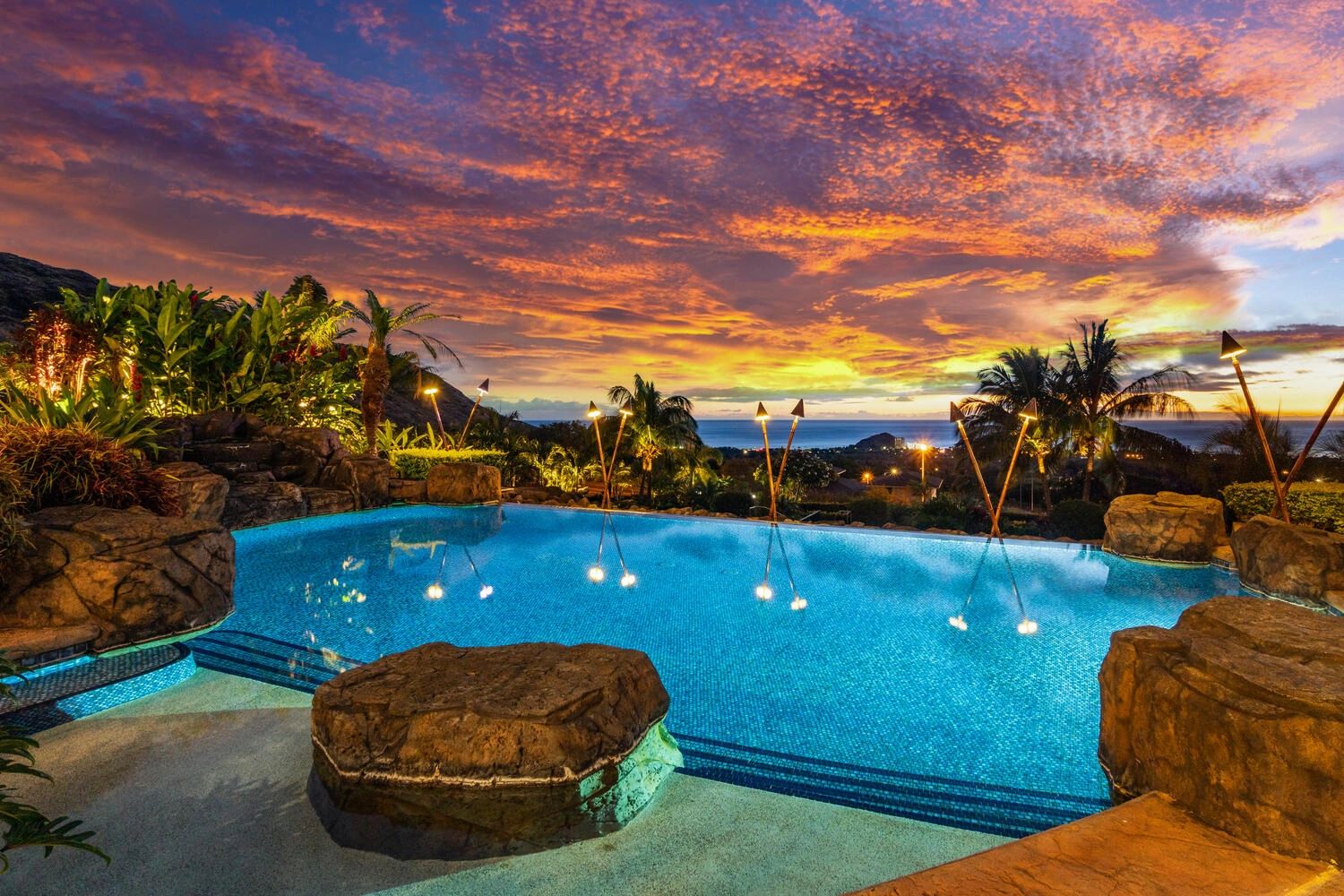 Aloha Beach Activities