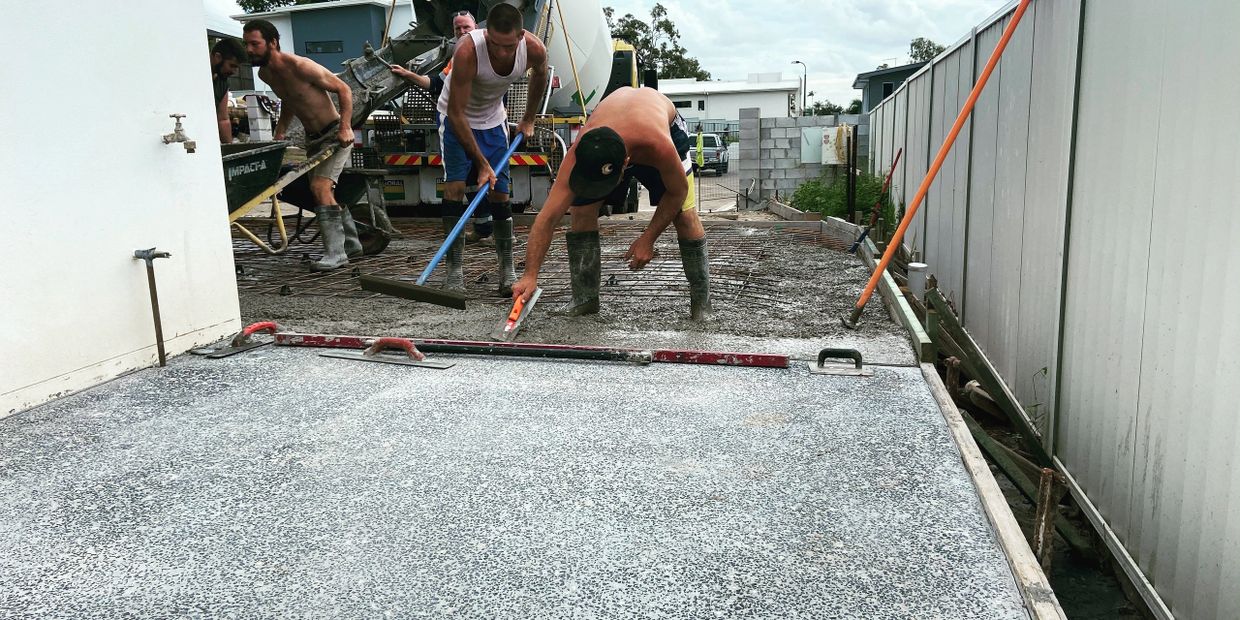 COMPLETE TEAM | COMPLETE CONCRETE + COVERINGS