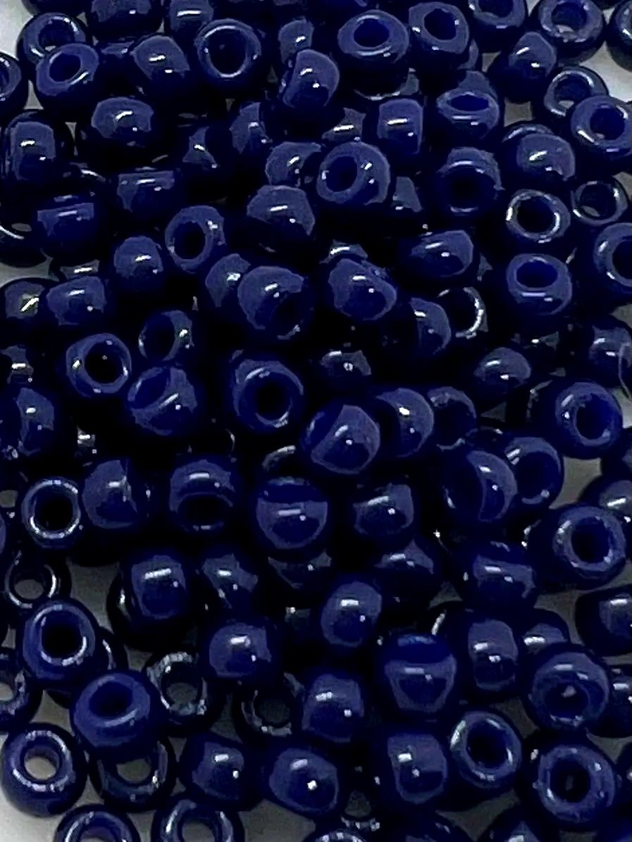 Navy 8/0 Seed Bead