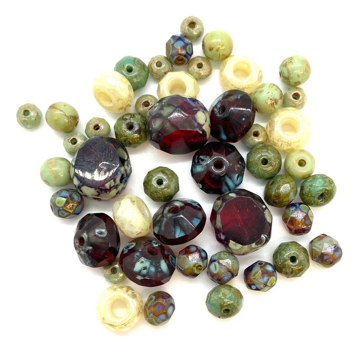 Pine Berry Czech Glass Mix