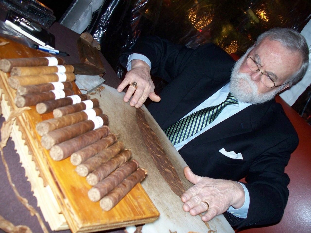 Texas Cigar Rolling - Cigar Rolling, Cigar Roller