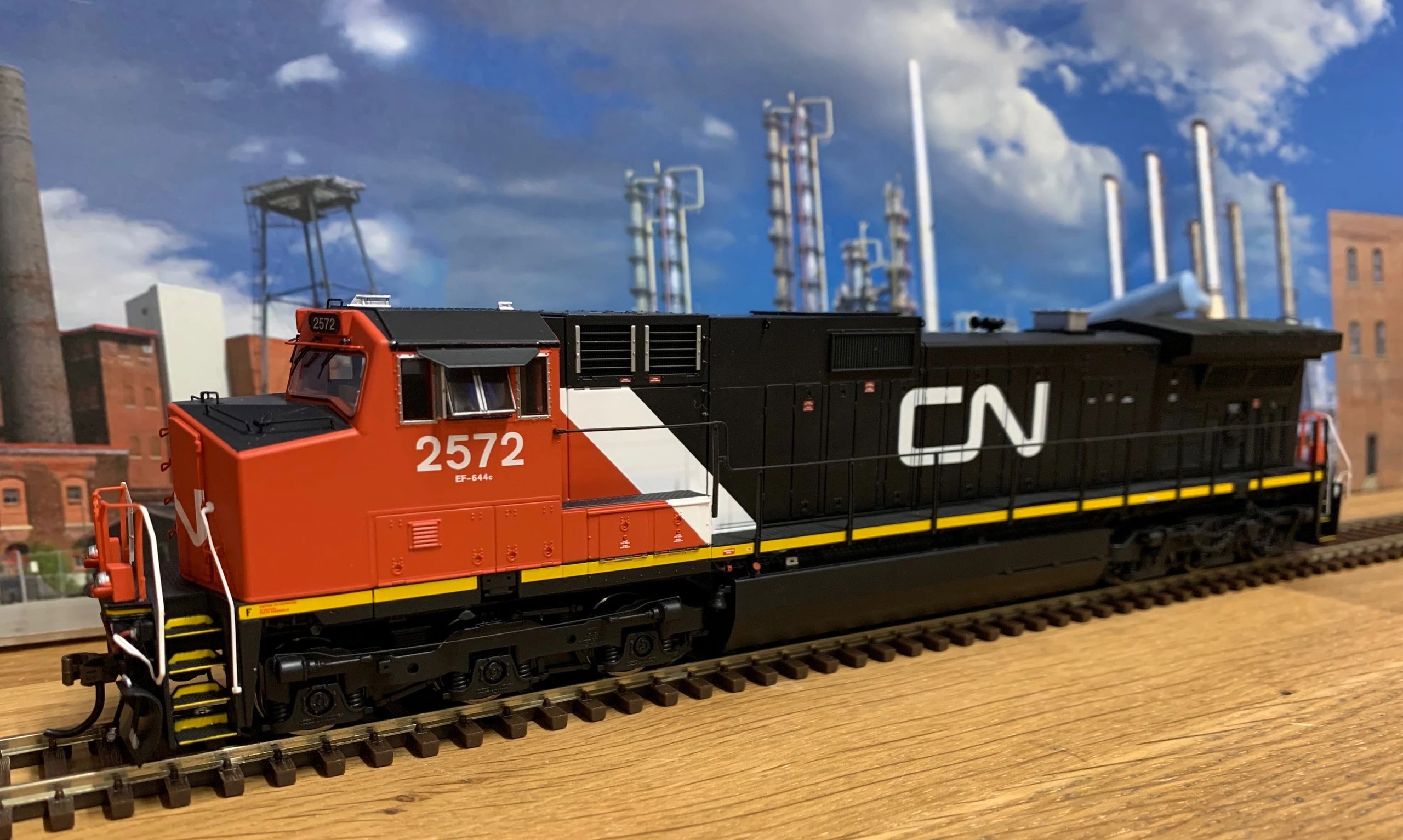 Just in! Athearn Genesis 2.0 HO CN Dash 9-44CW