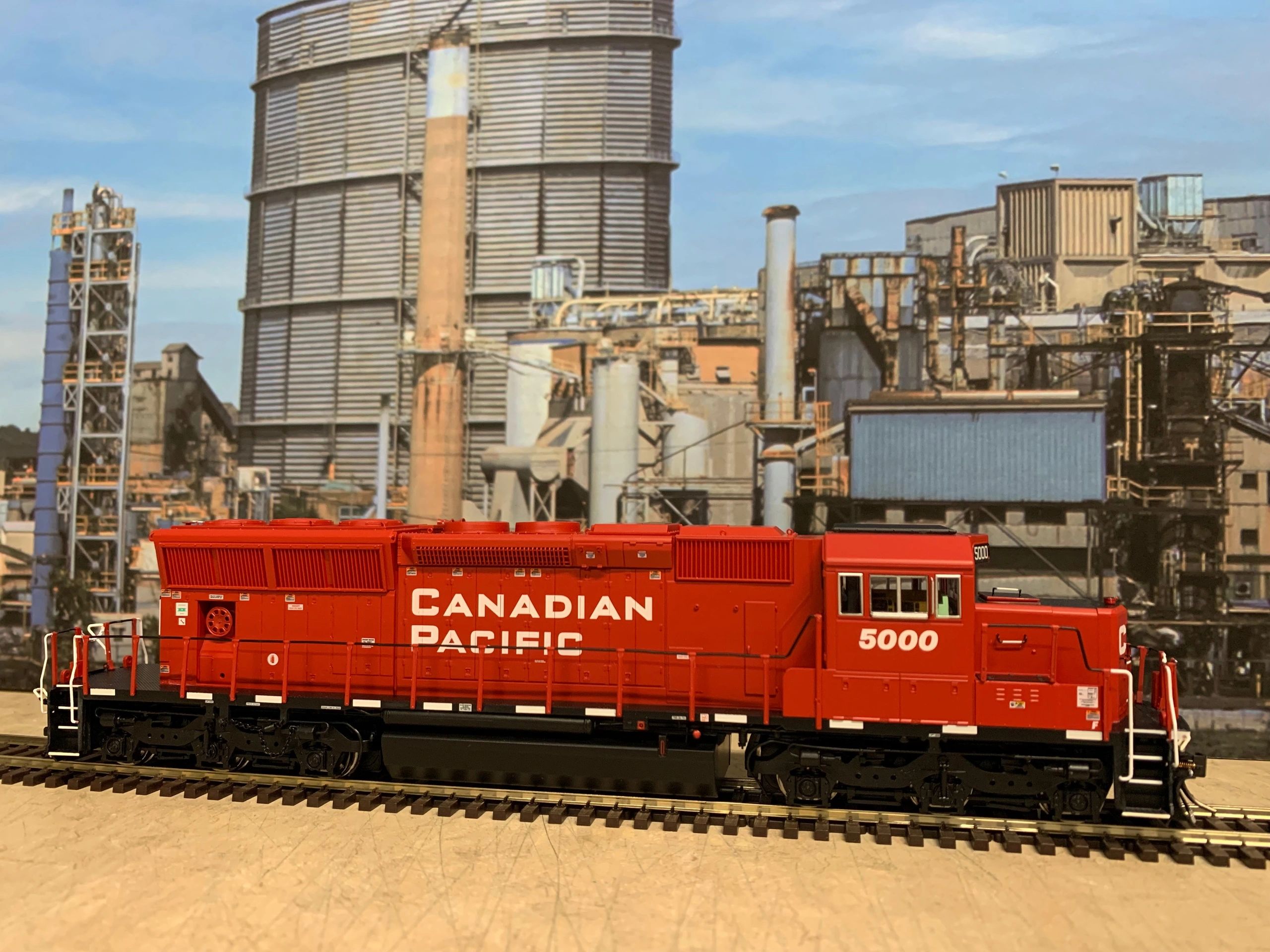 Bowser HO SD30C-ECO! Just in!