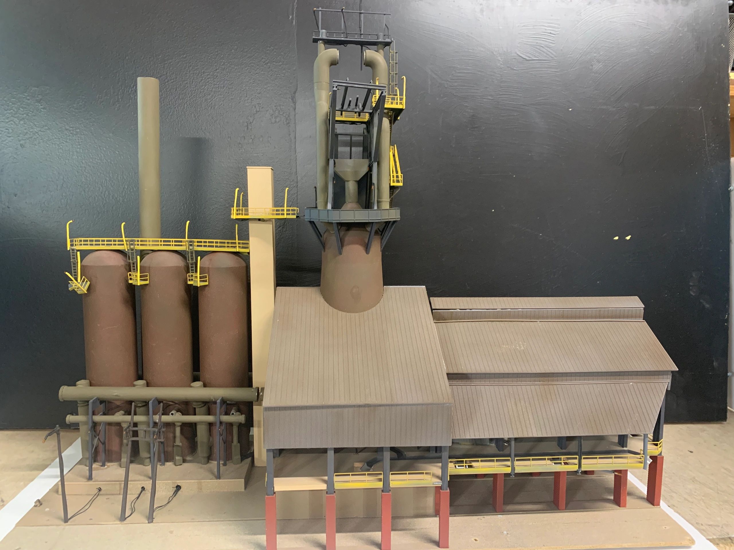 Used HO Blast Furnace and Out Buildings kit! Lighted! $750.00