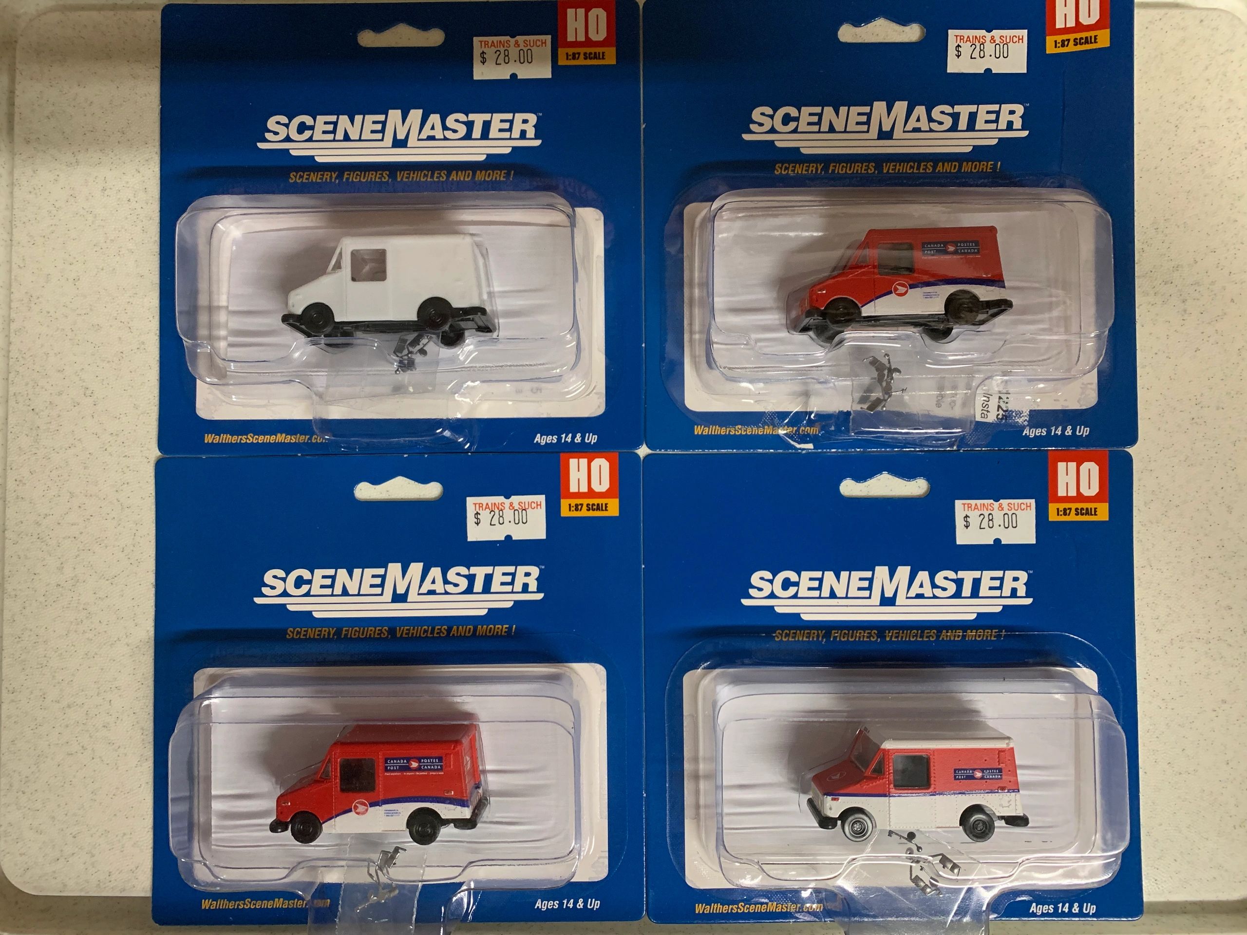 Just In! HO Canada Post Delivery Vehicles SceneMaster $28.00