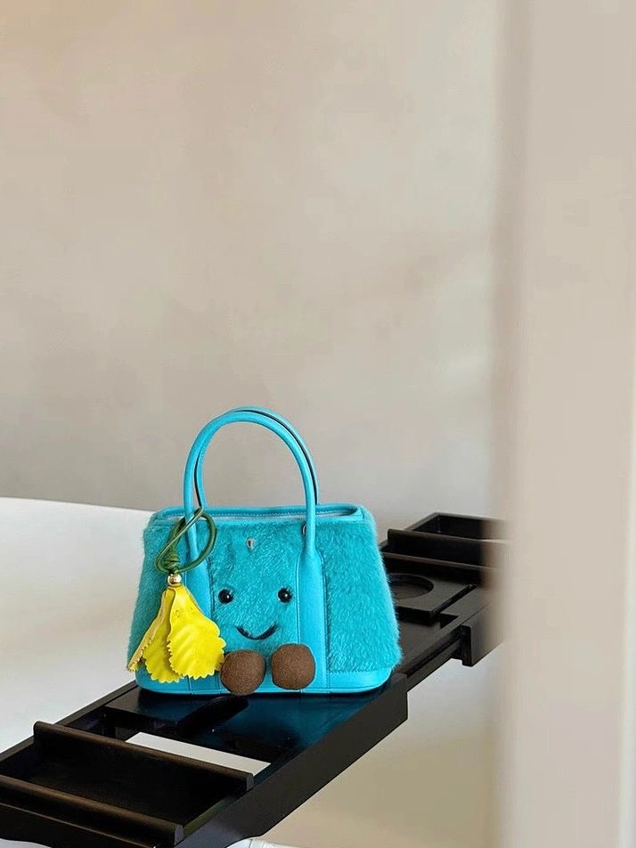 Mini Baby Snuggly (Blue)