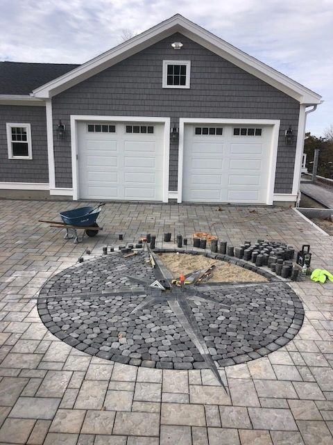 B. T. SMITH LANDSCAPES, LLC - Landscape Installation, Hardscapes