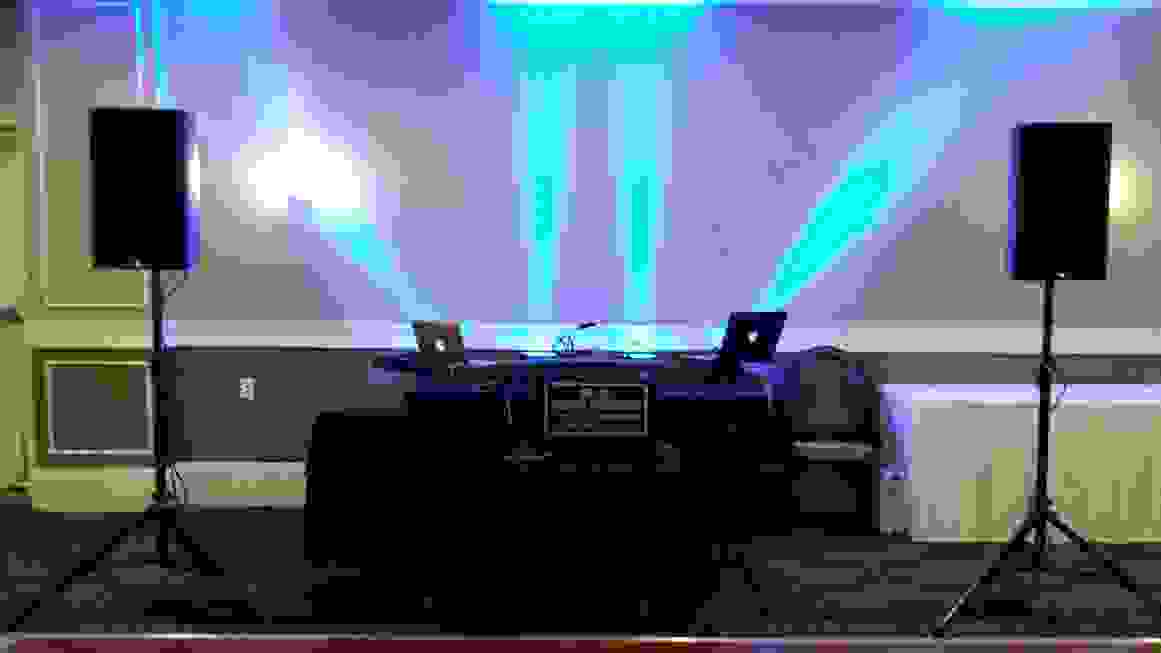 DJ Brian Burgess - Home