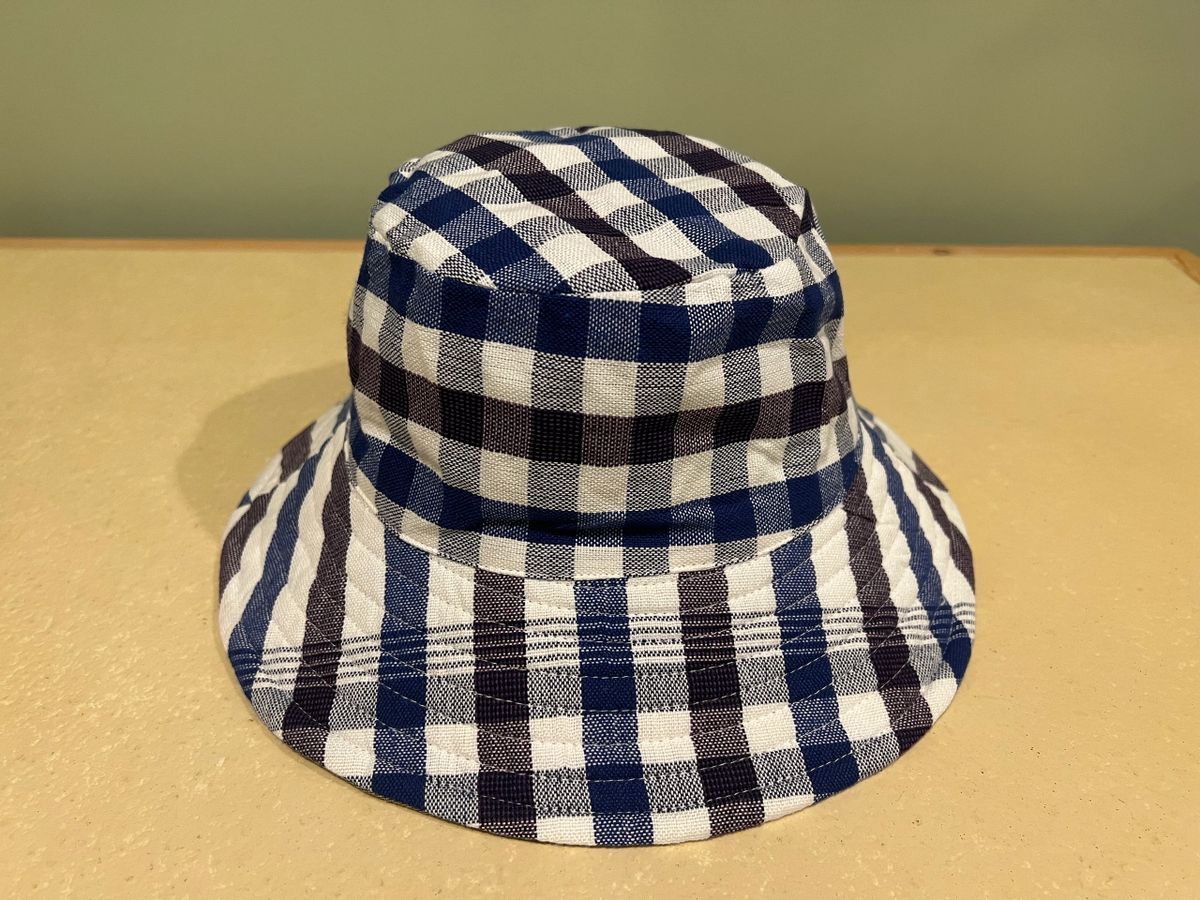 REVERSIBLE HATS