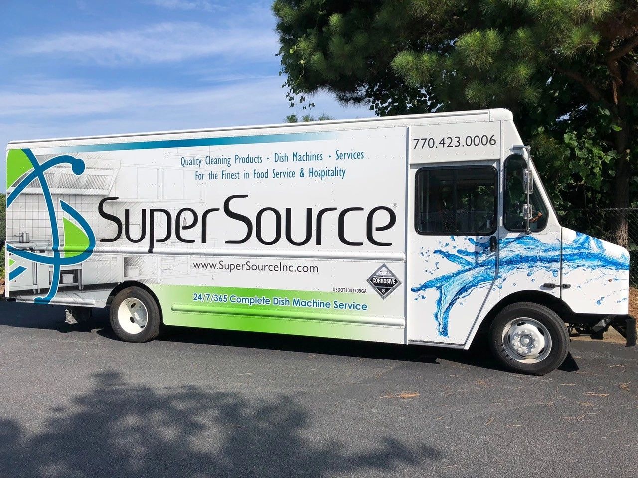 Get Reliable Commercial Truck Parts | Strickland Fleet Services