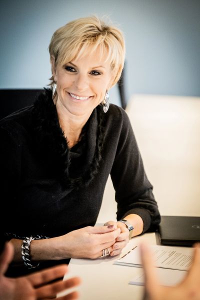 Karin Bastin - online