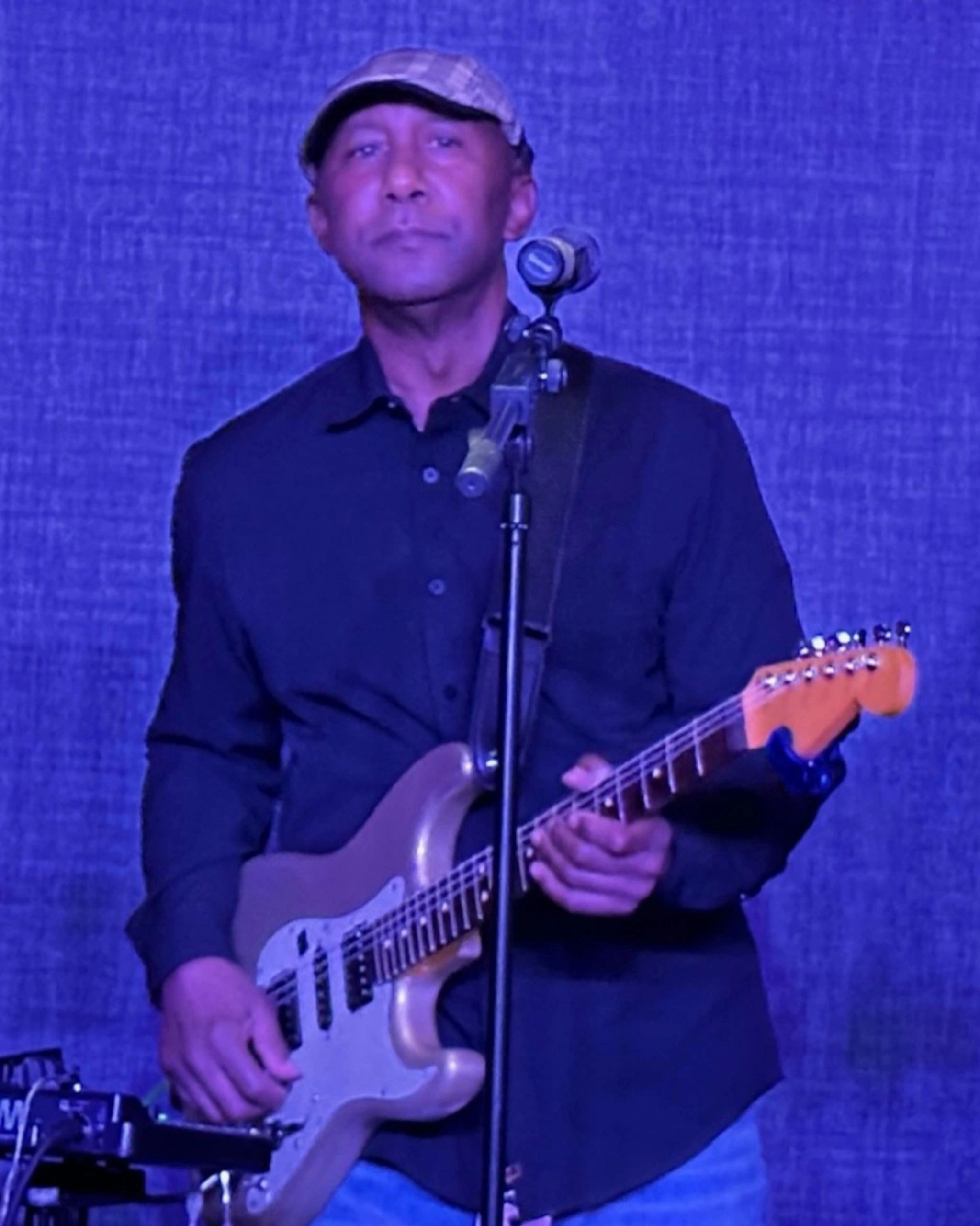 Randy Doyle on Guitar