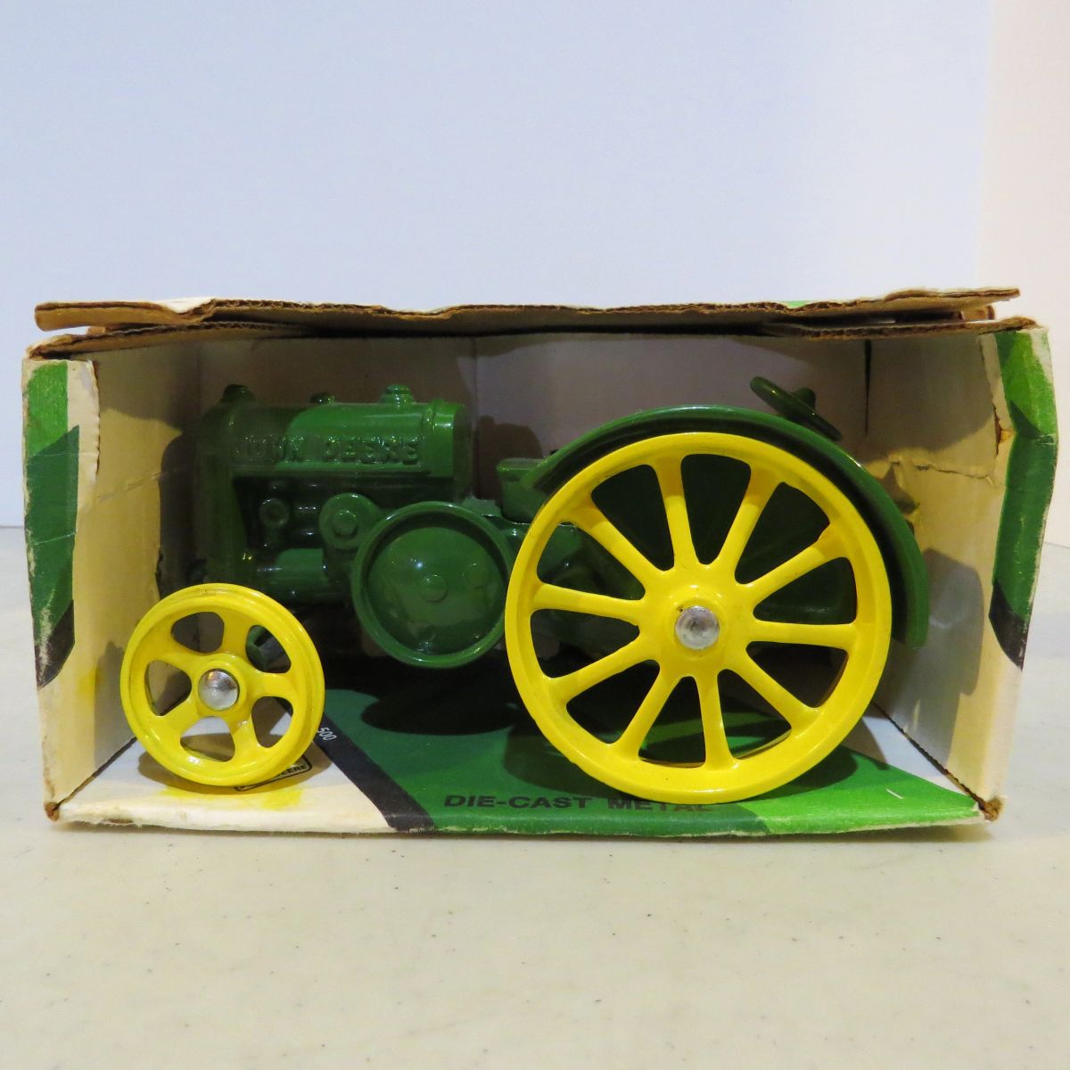 1923 John Deere Model "D" Tractor, 1/16 scale, JD-500-B