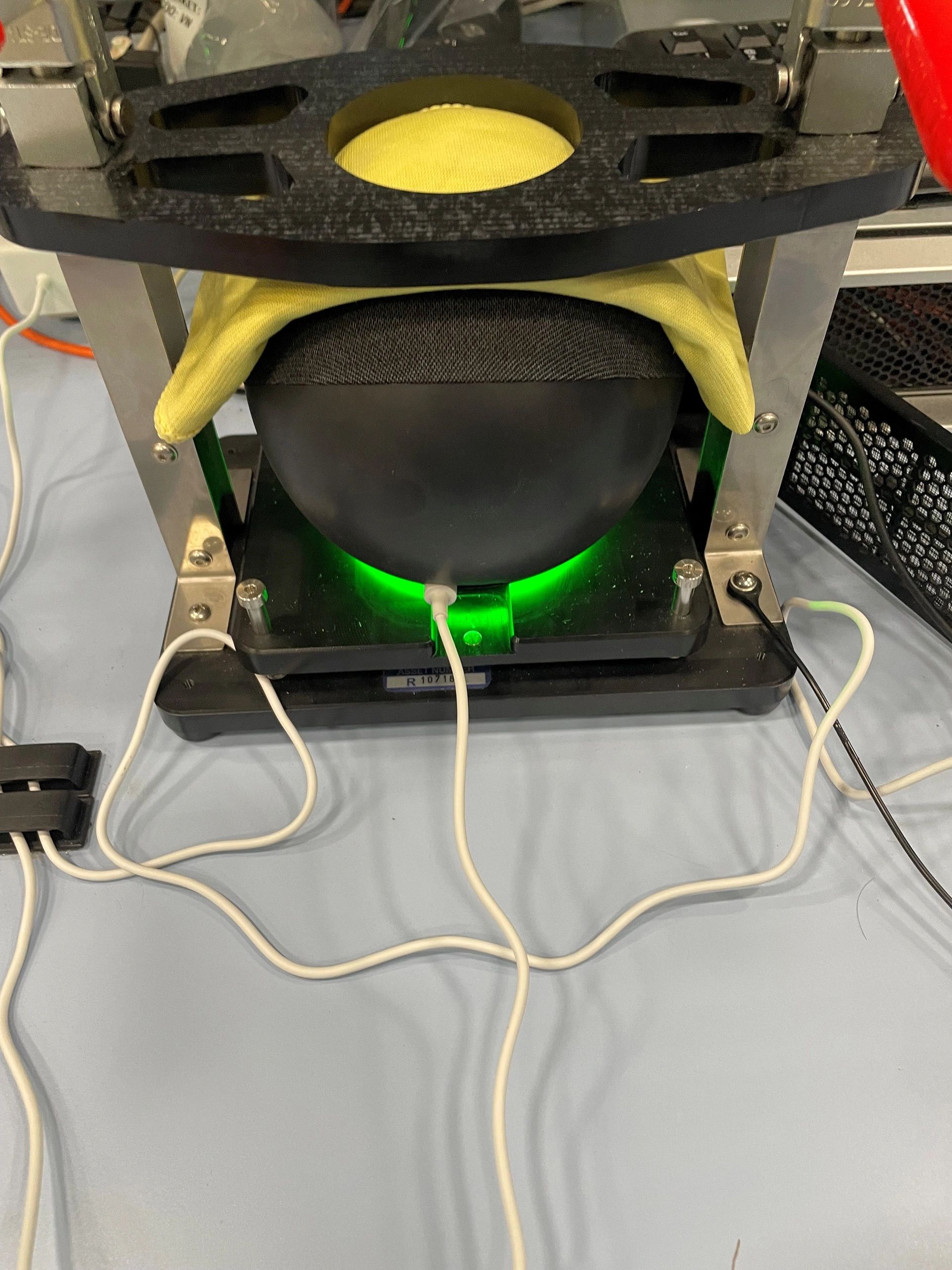 Design of Magnet-based Fixture for Laser Tester