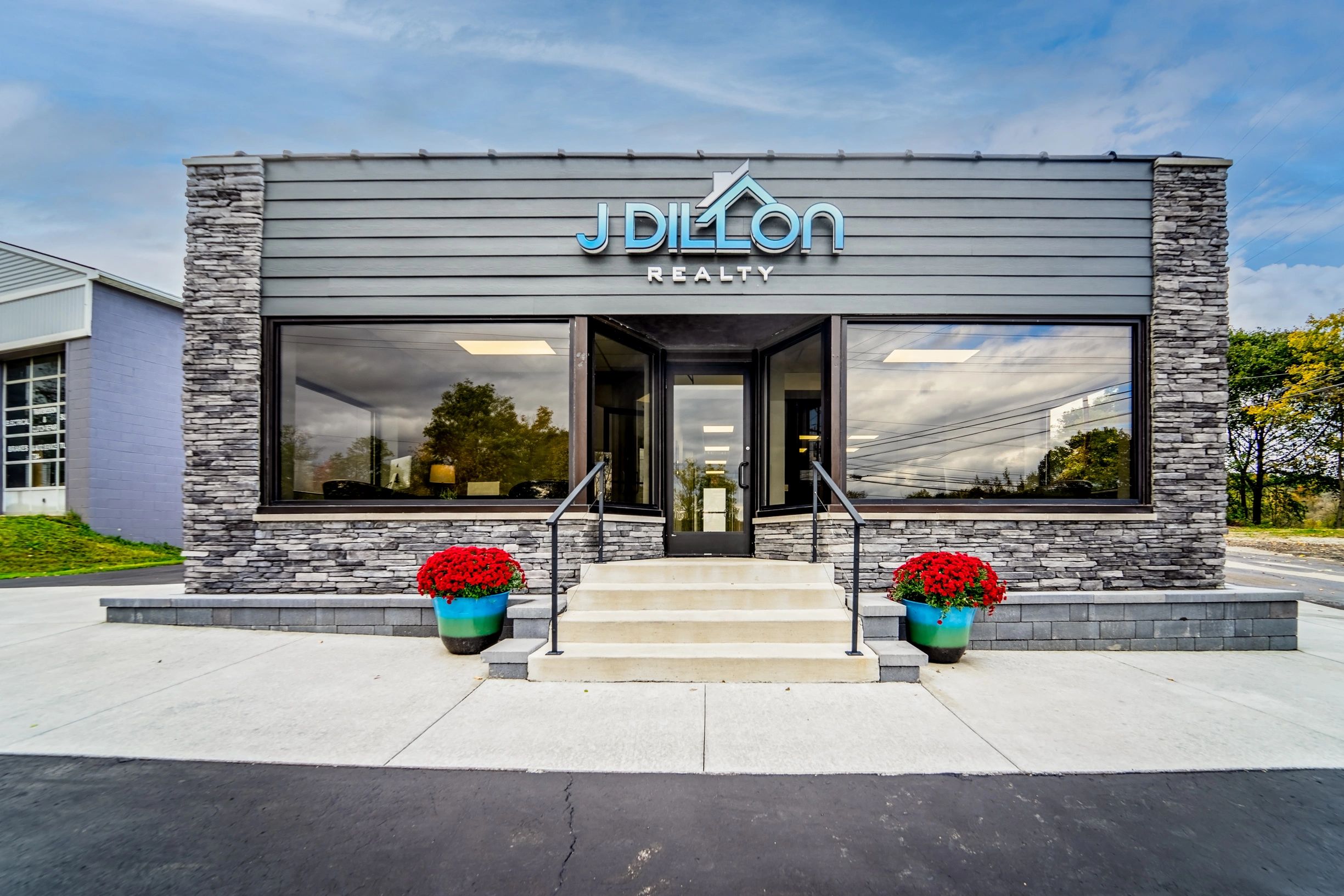 J Dillon Realty - Realtor, Real Estate