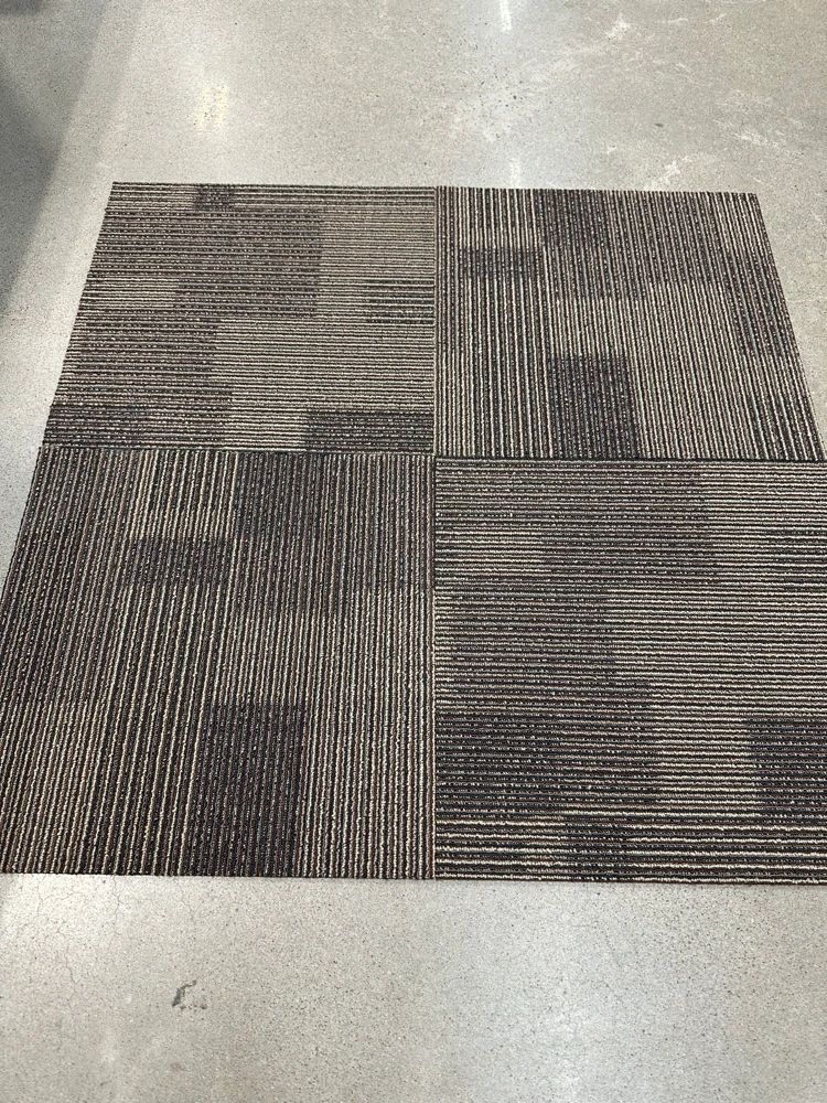 Modular Carpet-Form