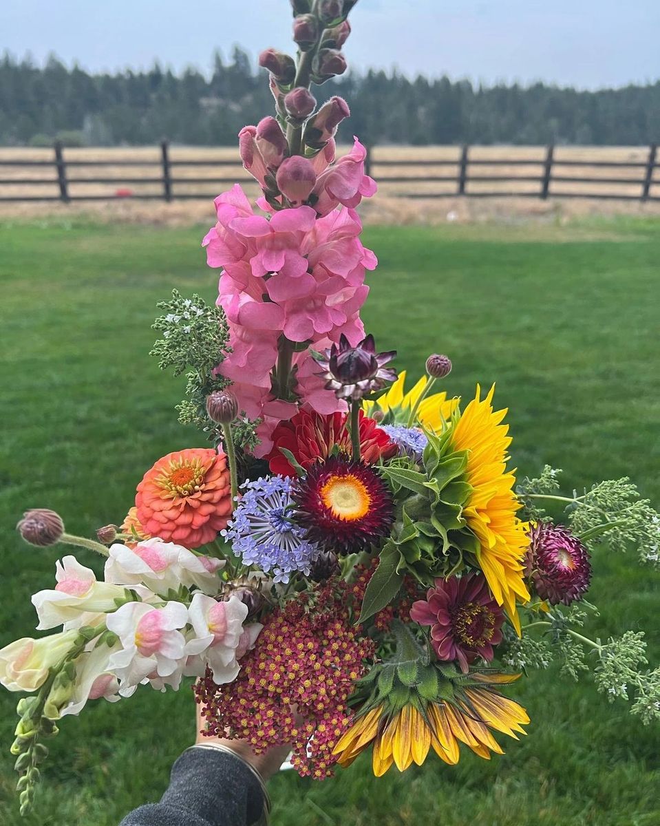 Daily DIY Flowers