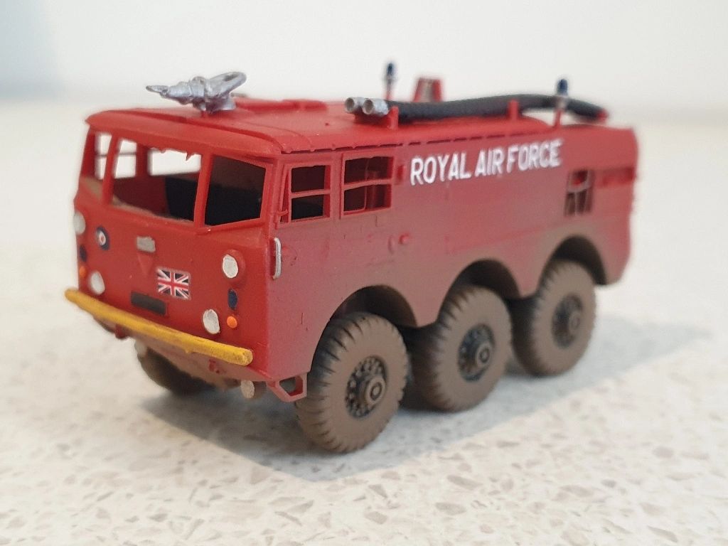 1-76 Scale Alvis Salamander Fire Truck FV651