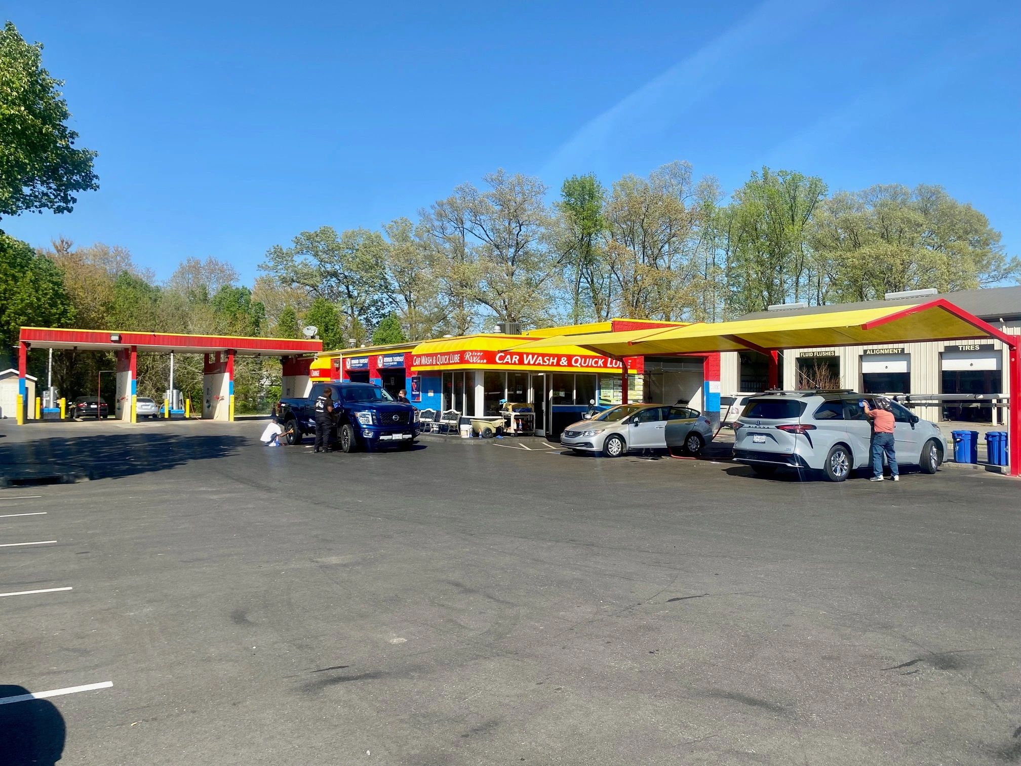 River Wash Car Wash & Lube - Car Wash, pH-balanced Soaps