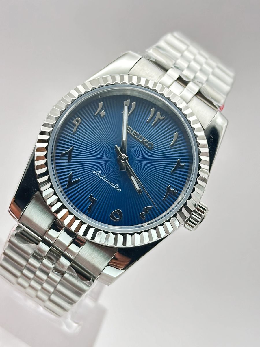 SEIKO CUSTOM MOD ARABIC DIAL - STRIPED NAVY WATCH
