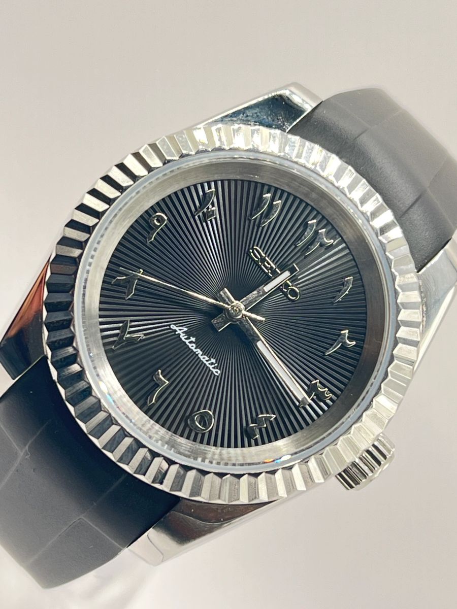 SEIKO CUSTOM MOD ARABIC WATCH - STRIPED BLACK (RUBBER STRAP)