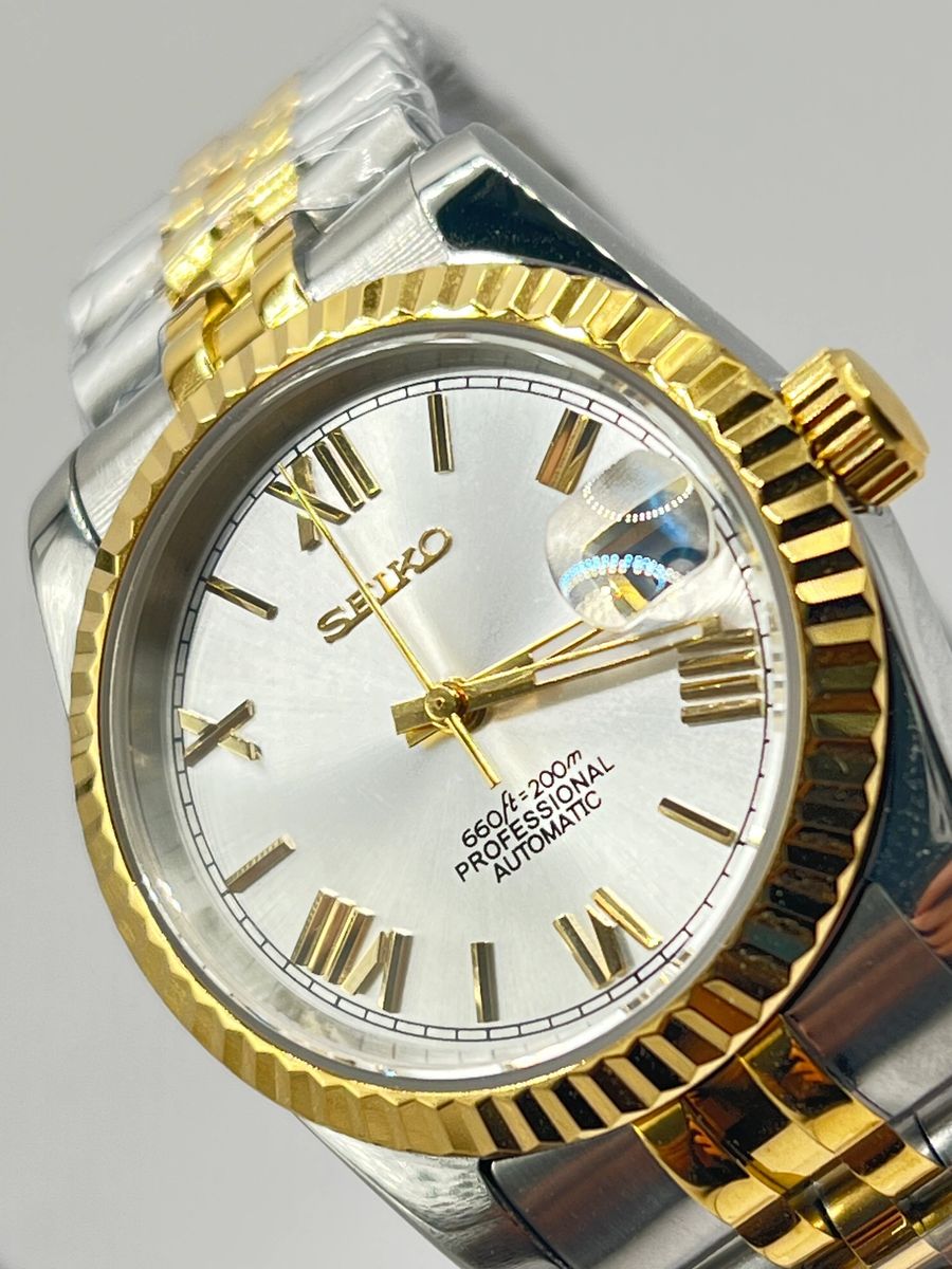 ALL ROMAN WATCHES