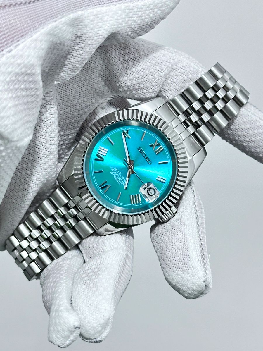 SEIKO CUSTOM MOD ROMAN WATCH - TURQUOISE BLUE