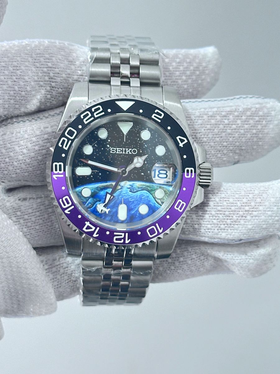 SEIKO CUSTOM MOD - GMT - WATCH - THE JOKERS UNIVERSE