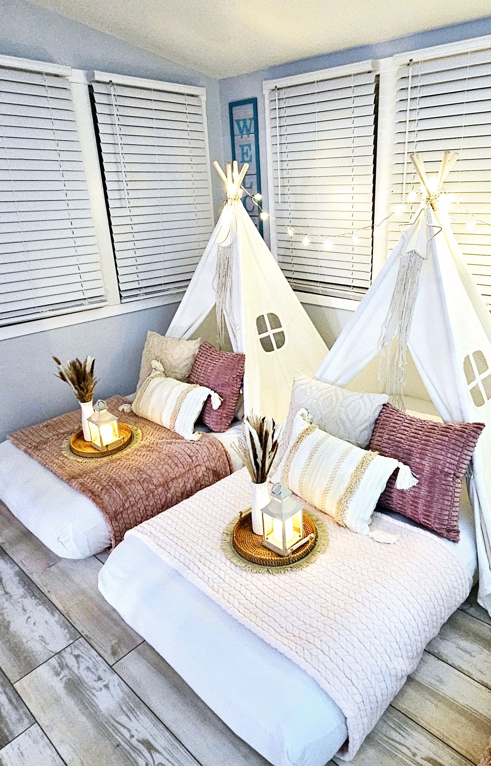 DREAMEE SLUMBER PARTIES - Sleepover Party Favors, Sleepover Party Ideas ...