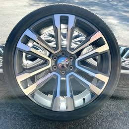 24" CHEVY / GMC WHEELS AND TIRES *SILVERADO TAHOE YUKON SIERRA