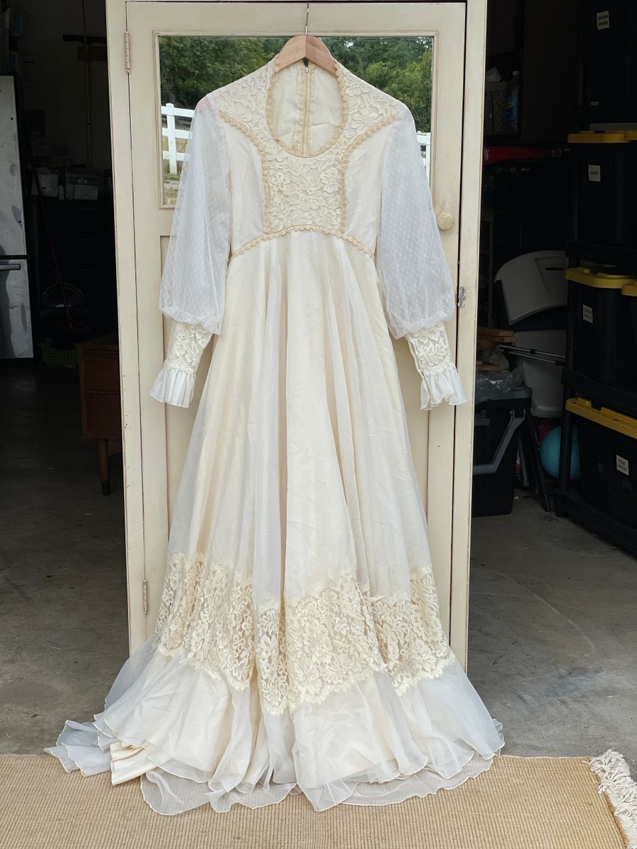 Vintage Gunne Sax Style Wedding Dress
