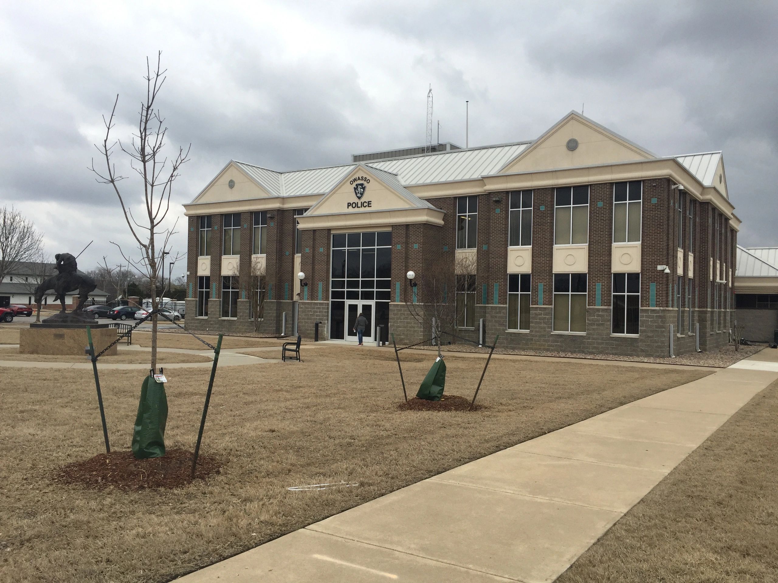 Benefits | Join Owasso PD