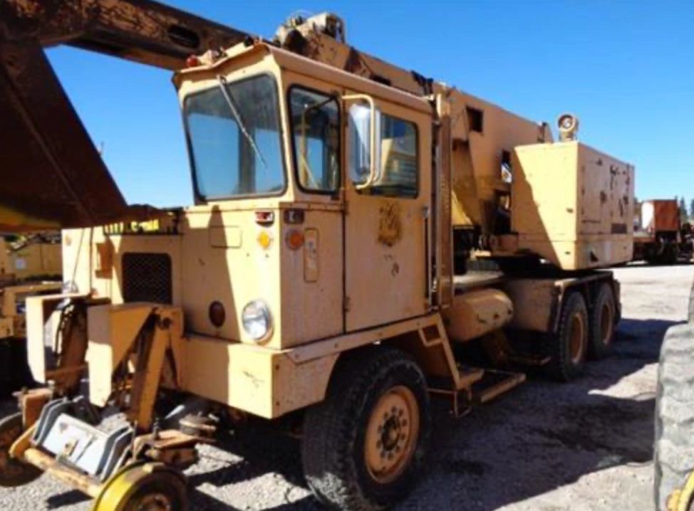 RAILROAD MAINTENANCE OF WAY MOW HI-RAIL EXCAVATOR DITCHER BADGER LITTLE ...