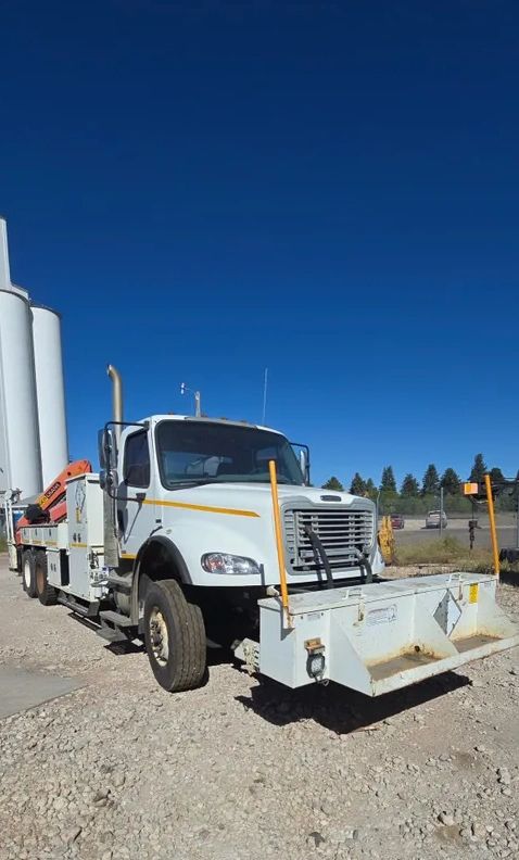 2010 FREIGHTLINER BUSINESS CLASS M2 HI-RAIL RAILROAD WHEEL CHANGE TRUCK ...