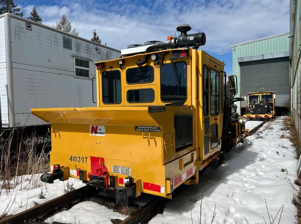 2015 NORDCO CX HAMMER SPIKER RAILROAD MACHINE