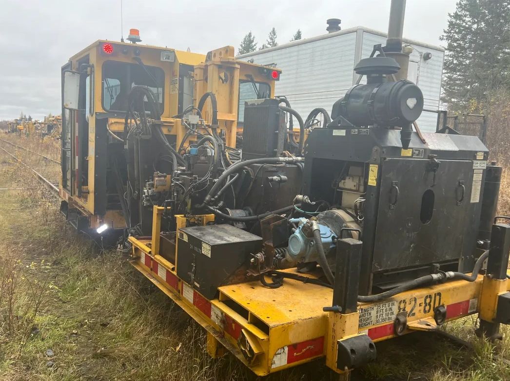 2011 NORDCO CX HAMMER SPIKER RAILROAD MACHINE