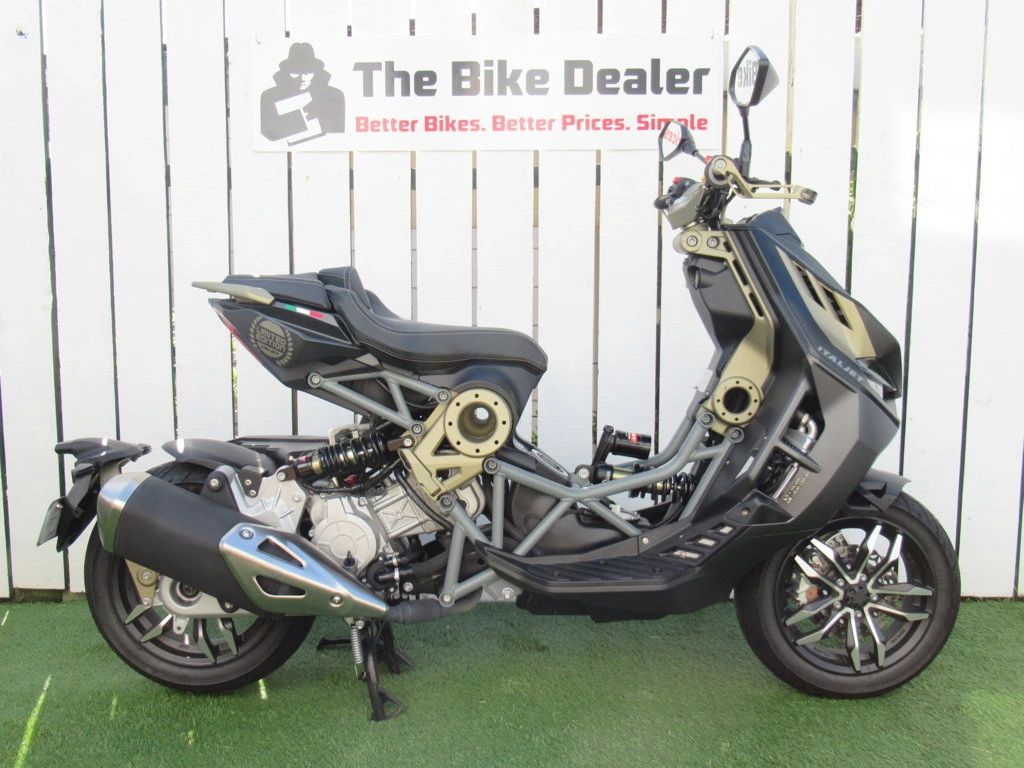 Italjet Dragster 200 Limited Edition