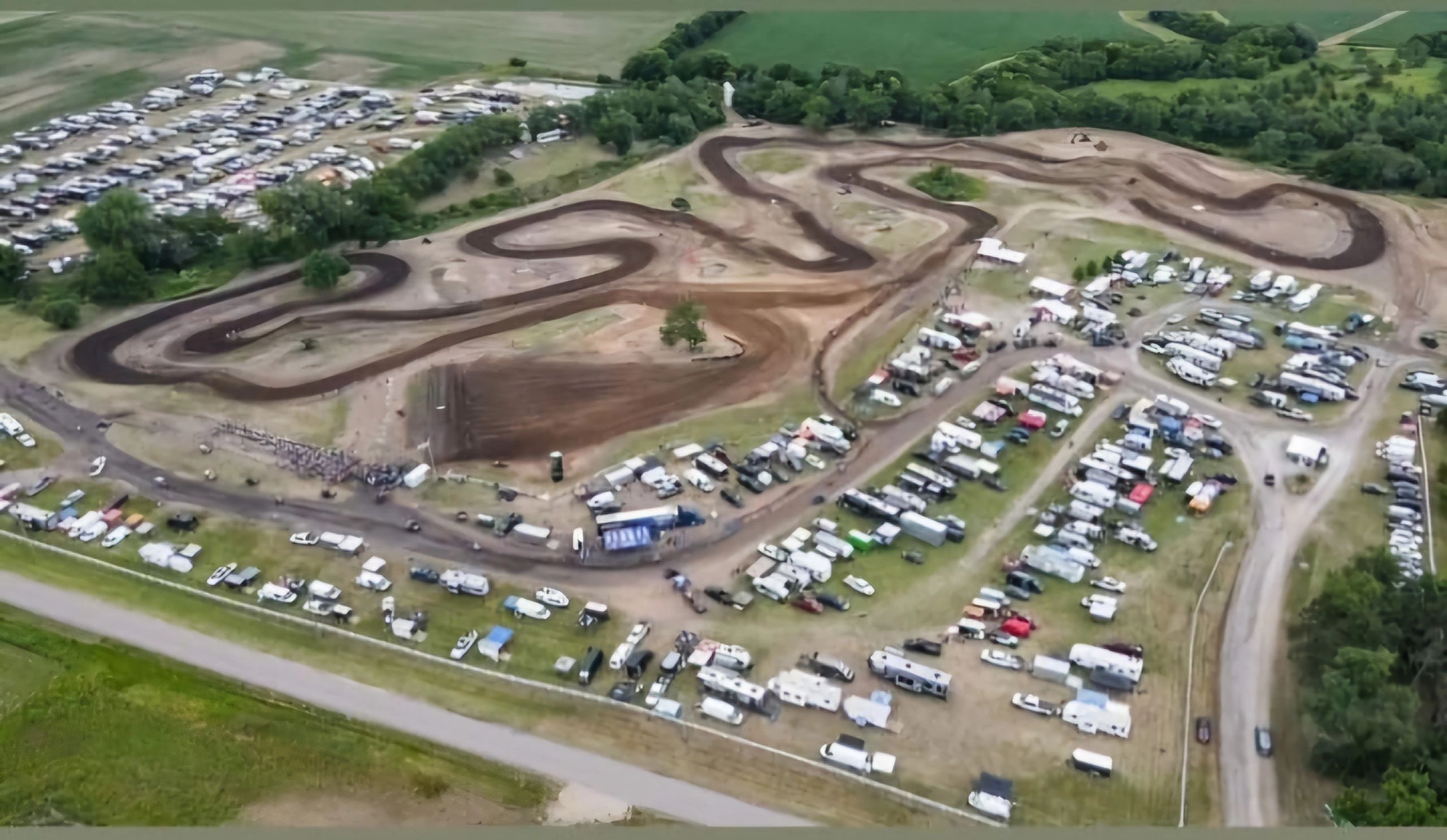 Outdoor Motocross Track ─ Sunset Ridge MX