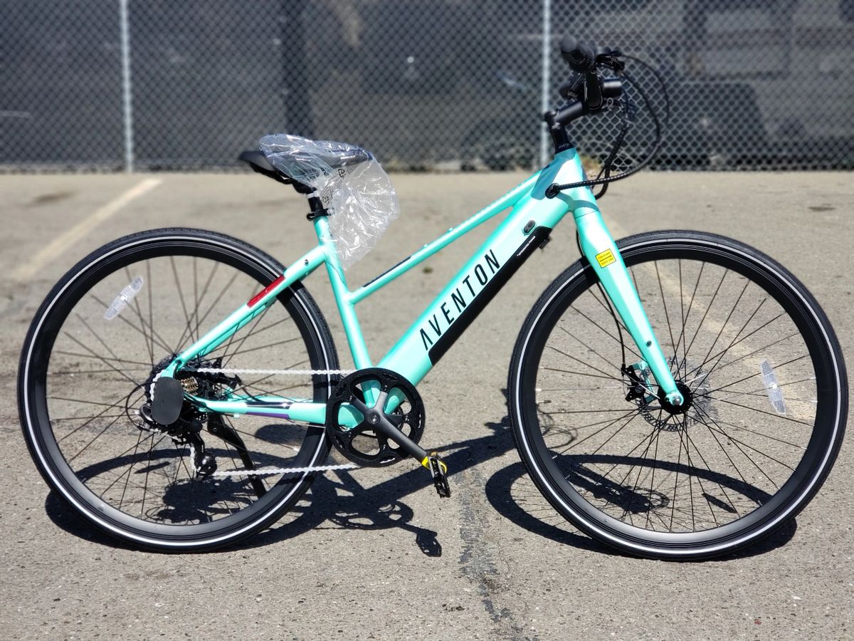 AVENTON SOLTERA 7 (STEP-THROUGH)