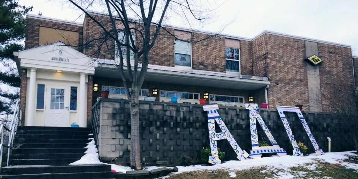 Delta Nu Alumnae