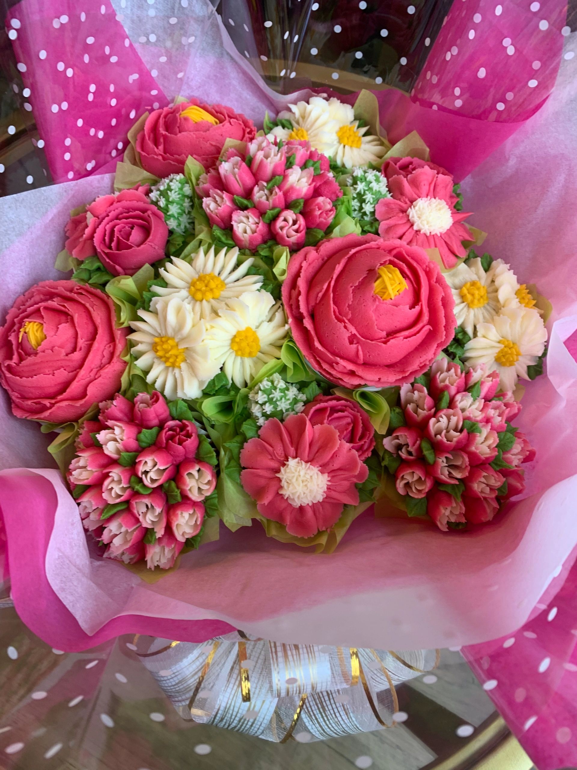 Custom Cupcakes | Madison Bakery | Cupcake Bouquet